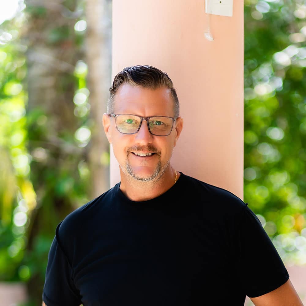 Marc Andrew - Christie's International Real Estate Mexico Luxury Properties